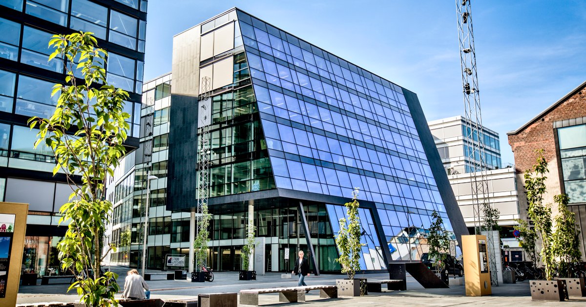 Viken Fiber signerer med Entra i Drammen – flytter inn i nytt ...